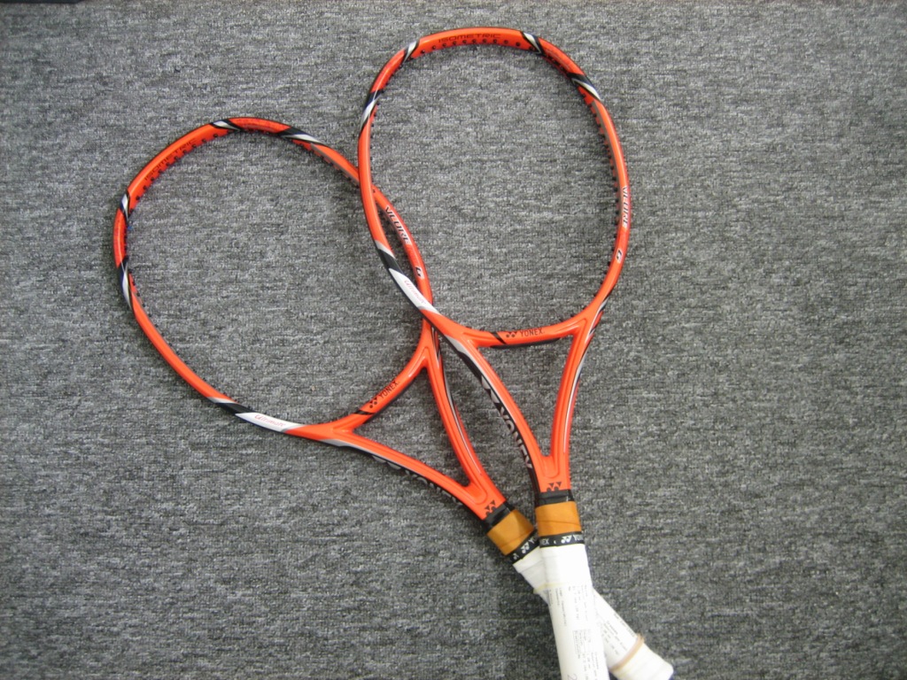 wawrinka racquet retail or custom layup | Page 3 | Talk Tennis